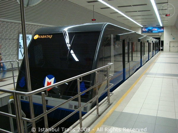 Getting Around in Istanbul by Metro, Tram and Funicular